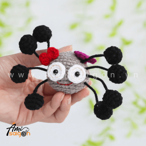 Amigurumi Spider keychain free crochet pattern - Ami Saigon